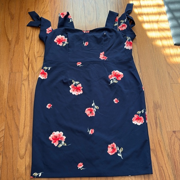 Ashley Graham | Dresses | Ashley Graham Floral Midi Dress | Poshmark